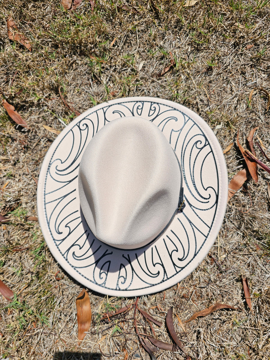 Maori Fedora Bone – L. EYES & Co