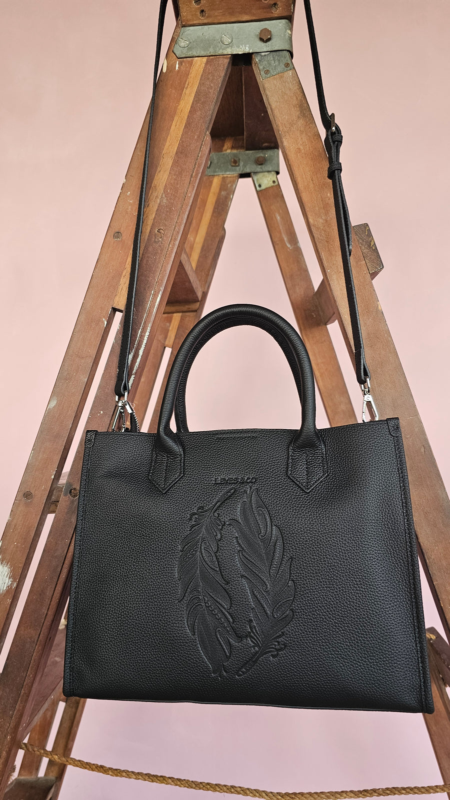 L.EYES & CO – L. EYES & Co